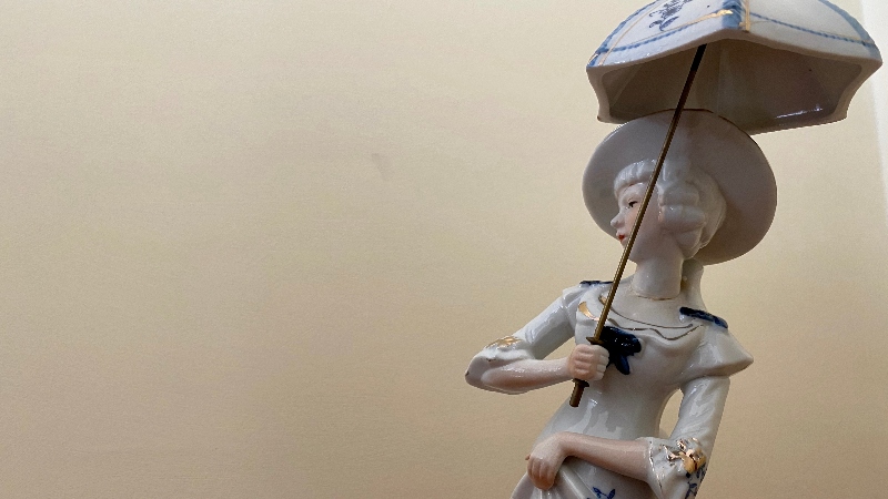 Decorating with Knick-Knacks: What Turns a House into a Home - RentCafe ...